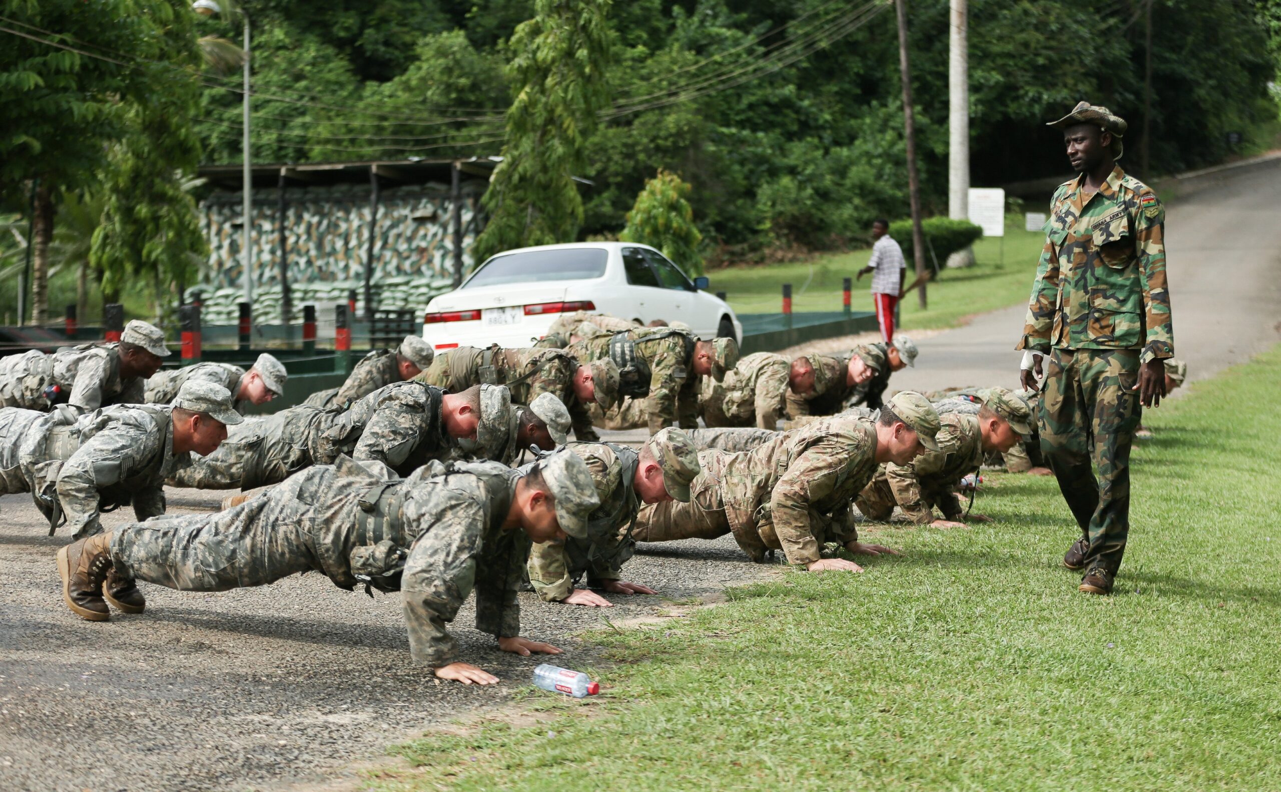 People Who Can Do Push-Ups for National Commercial in Atlanta!